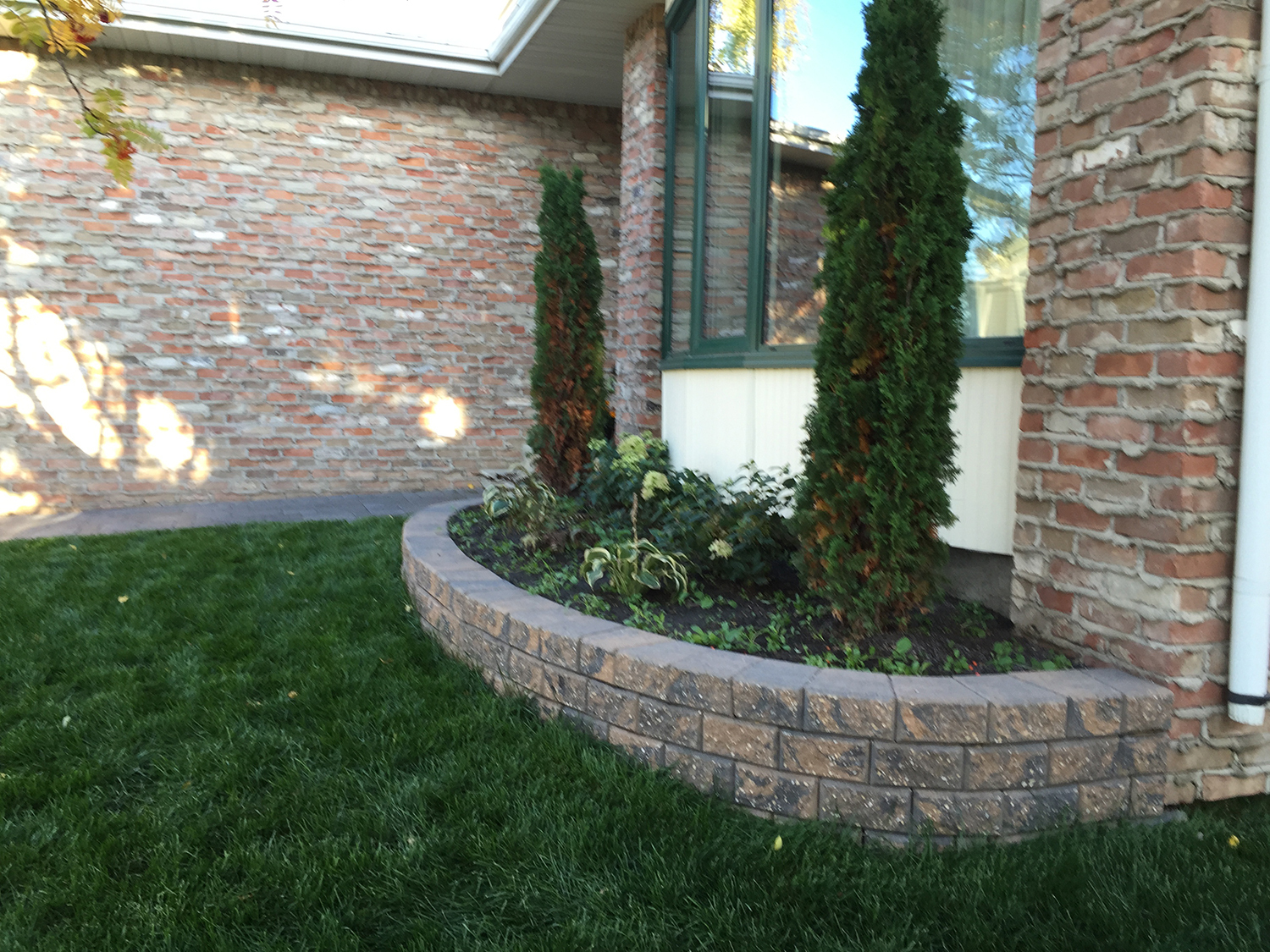 View Our Expert Plants and Softscaping Gallery